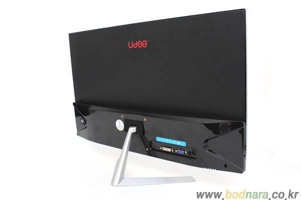 제로 베젤의 슬림한 24인치 모니터, 제이씨현 UDEA EDGE 24FH2 유케어 울트라 : 다나와 DPG는 내맘을 디피지