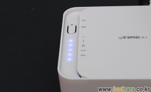 한손으로도 잡을수 있는 컴팩트한 공유기, ipTIME A1 : 다나와 DPG는 내맘을 디피지
