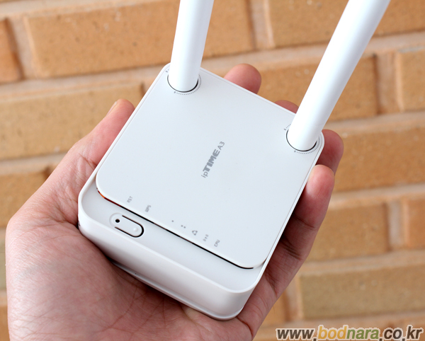 아담한 사이즈에 무선 867Mbps 속도를 더했다, ipTIME A3 : 다나와 DPG는 내맘을 디피지