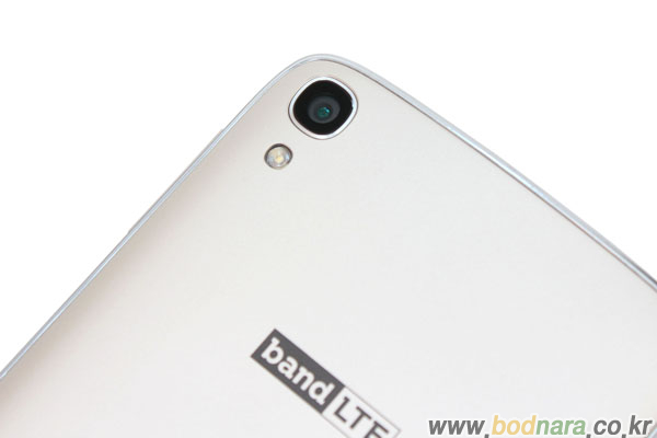 SKT와 설현 조합은 이번에도 통할까, 2번째 설현폰 알카텔 쏠(Sol) : 다나와 DPG는 내맘을 디피지