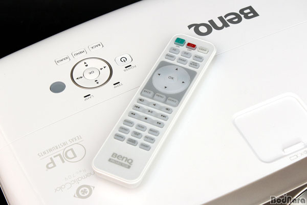 [리뷰]영화관 컬러와 사운드를 가정으로 옮겼다, 벤큐 W2000 홈시네마 프로젝터:: 보드나라