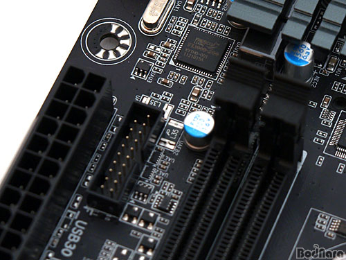 [리뷰]3-Way 디지털 엔진으로 무장한 기가바이트 GA-X79-UD3:: 보드나라