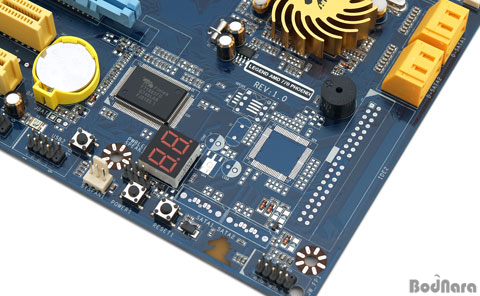 [프리뷰]CrossFire를 지원하는 AMD 770 메인보드! 유니텍 LEGEND AMD 770 피닉스:: 보드나라