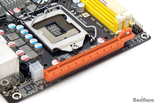 [프리뷰]Mini-ITX로 H55 풀스펙을! ZOTAC H55-ITX WiFi:: 보드나라