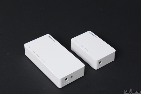 [프리뷰]미니멀한 디자인의 가정용 스위치허브,iptime H605/ H608:: 보드나라