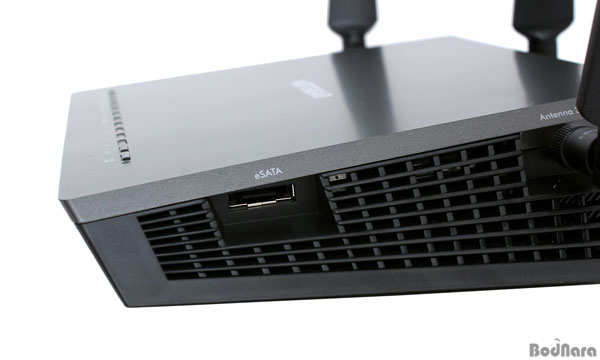 [프리뷰]쾌적한 유무선 네트워크를 위한 해답, 넷기어 나이트호크 X4S R7800:: 보드나라