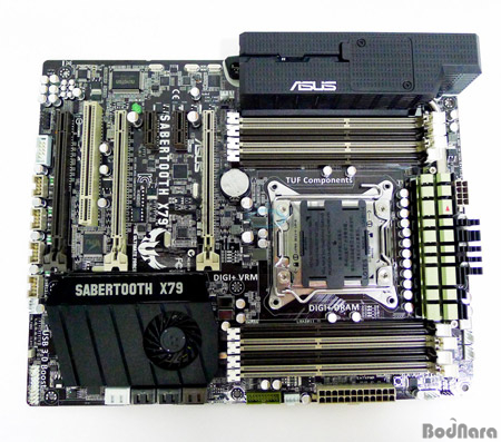 X79 칩셋 아수스 ROG와 Sabertooth 시리즈 메인보드 공개:: 보드나라