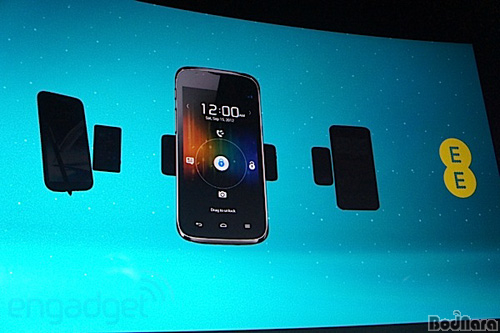 영국 Orange와 T-Mobile 합작회사, LTE 상용 서비스 EE 개시:: 보드나라