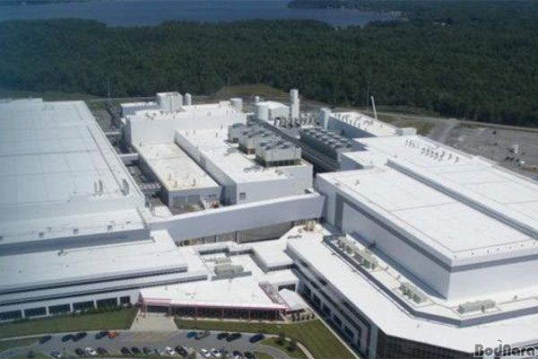 글로벌파운드리, 뉴욕 Fab 8로 본사 이전 및 5억 달러 투자 발표:: 보드나라