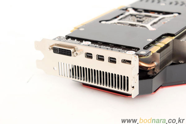 향상된 쿨링성능과 정숙함을 제공하는,이엠텍 지포스 GTX970 슈퍼 제트스트림 SE : 다나와 DPG는 내맘을 디피지