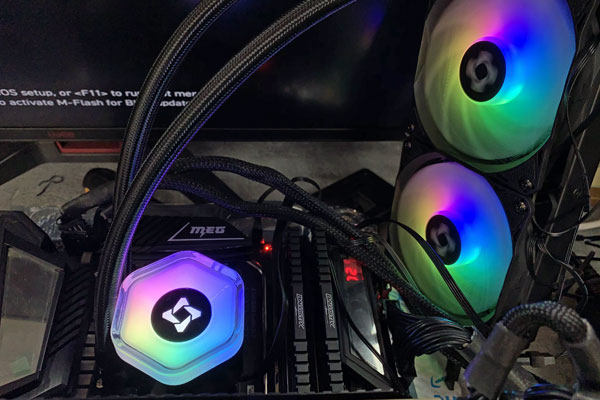 [리뷰]두가지 크기로 출시되어 선택하기 편리한 수랭 쿨러,이엠텍 REDBIT 240/280 ARGB:: 보드나라