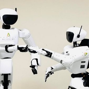 어드밴텍 로보틱스 전용 시스템 ‘AFE-R360’ 적용한 ‘엘리스 M1’ 공개:: 보드나라